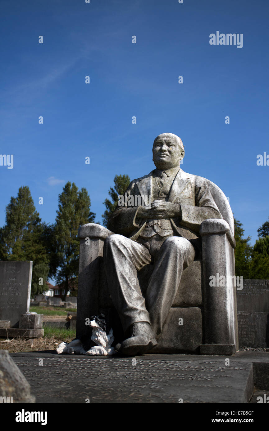 Yardley cemetery hi-res stock photography and images - Alamy