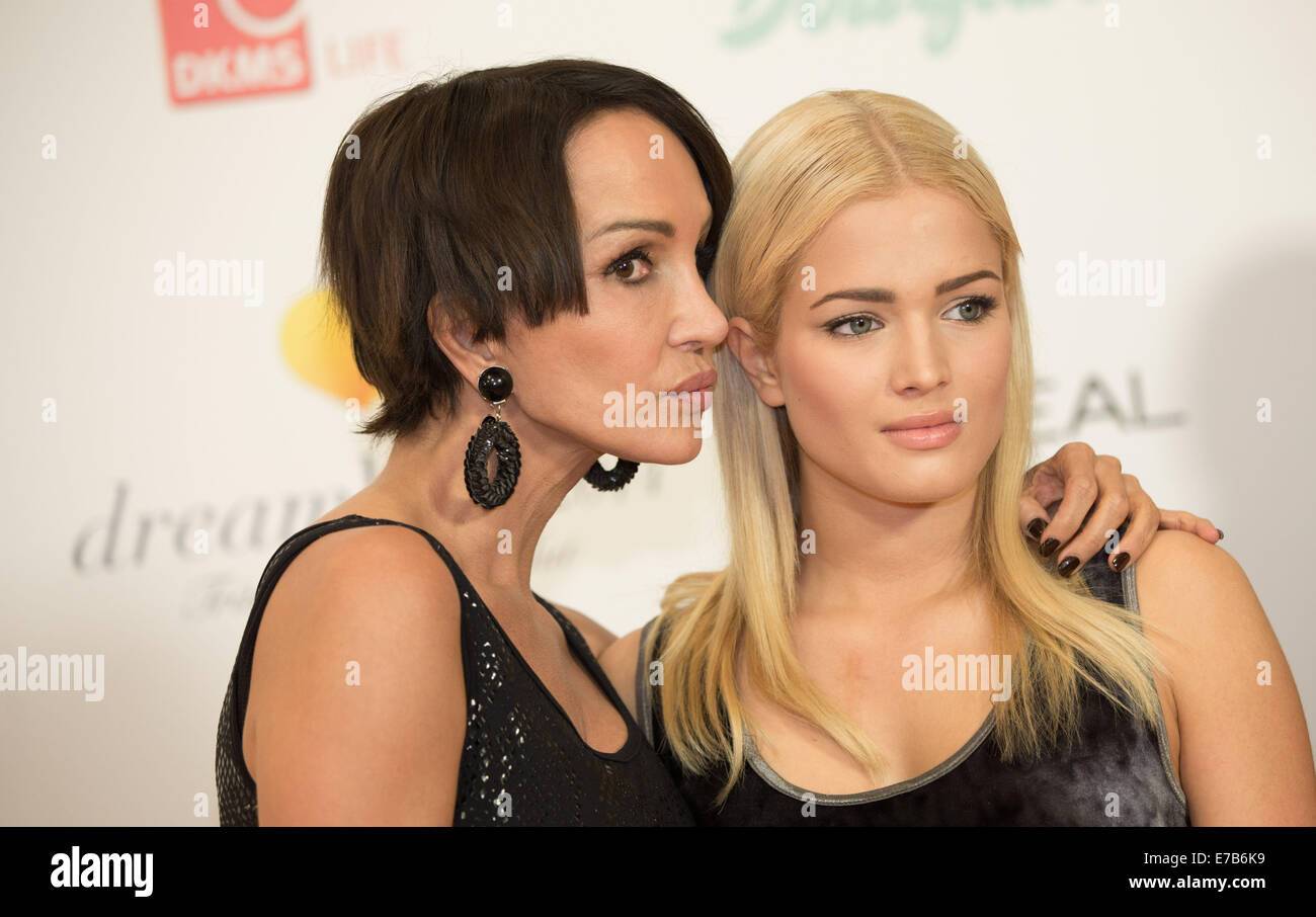 Berlin, Germany. 11th Sep, 2014. Actress Anouschka Renzi (L) and ...