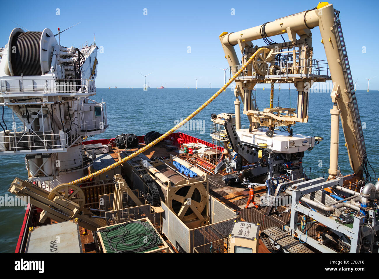 An SMD Remotely Operated Vehicle (ROV) cable trenching crawler Stock ...