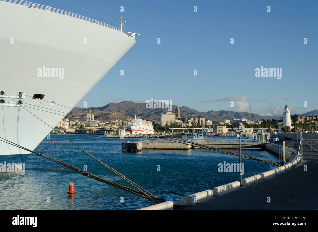 Front of MS Oasis of the seas, sea, world's largest cruise ship in the ...