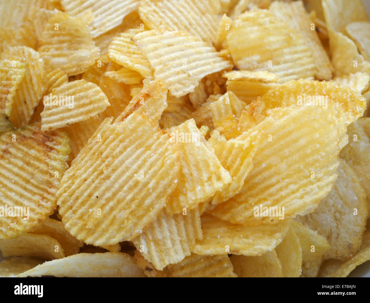 Crisps hi-res stock photography and images - Alamy
