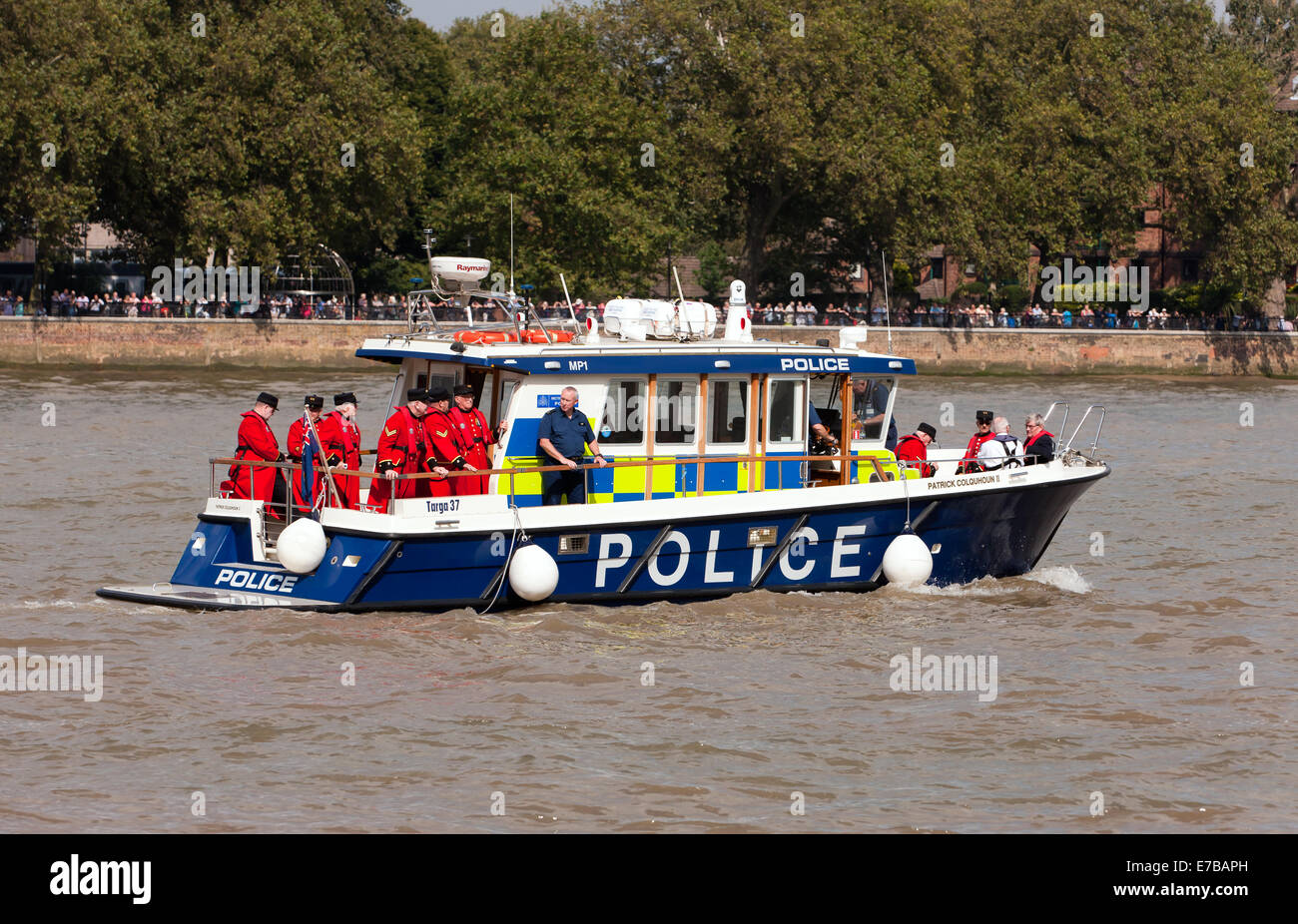 The Metropolitan Police River Boat MP1, "The Patrick Colquhoun", giving ...