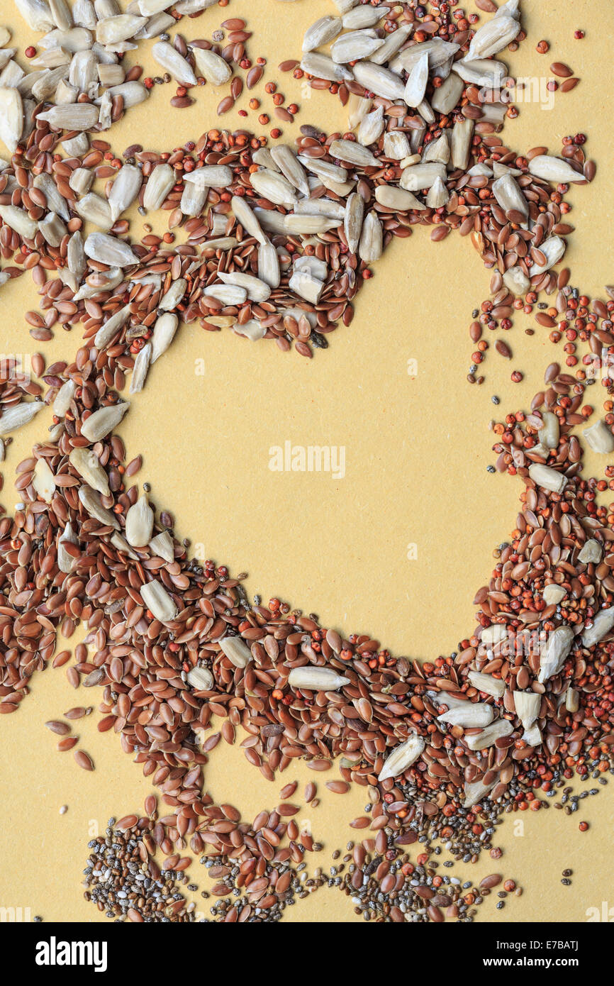 Mixed paper hi-res stock photography and images - Alamy