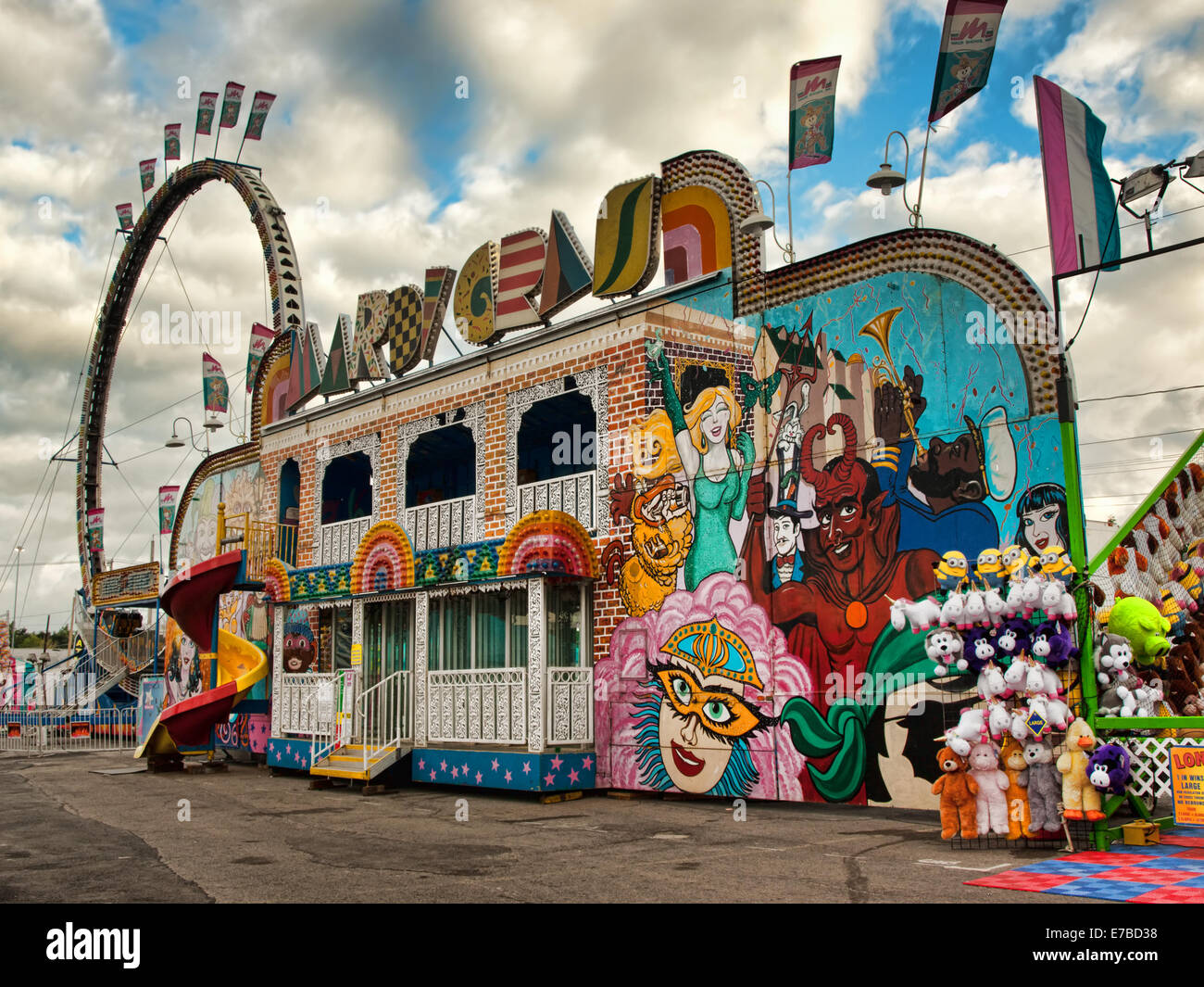 state fair midway Stock Photo - Alamy