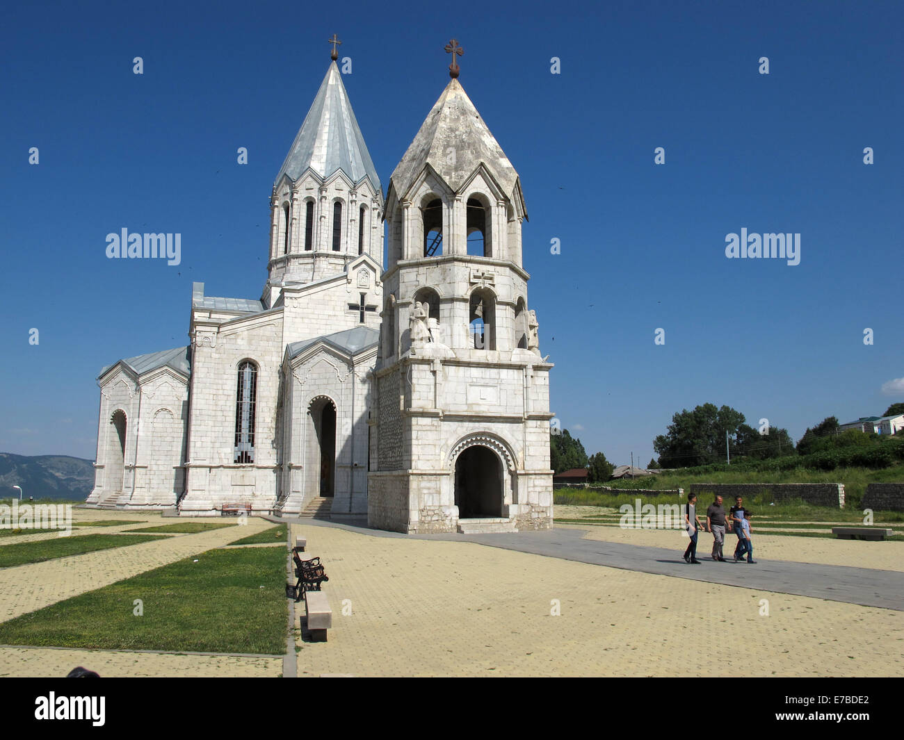 Ghazanchetsots Cathedral (also known as Cathedral of Christ the Holy ...