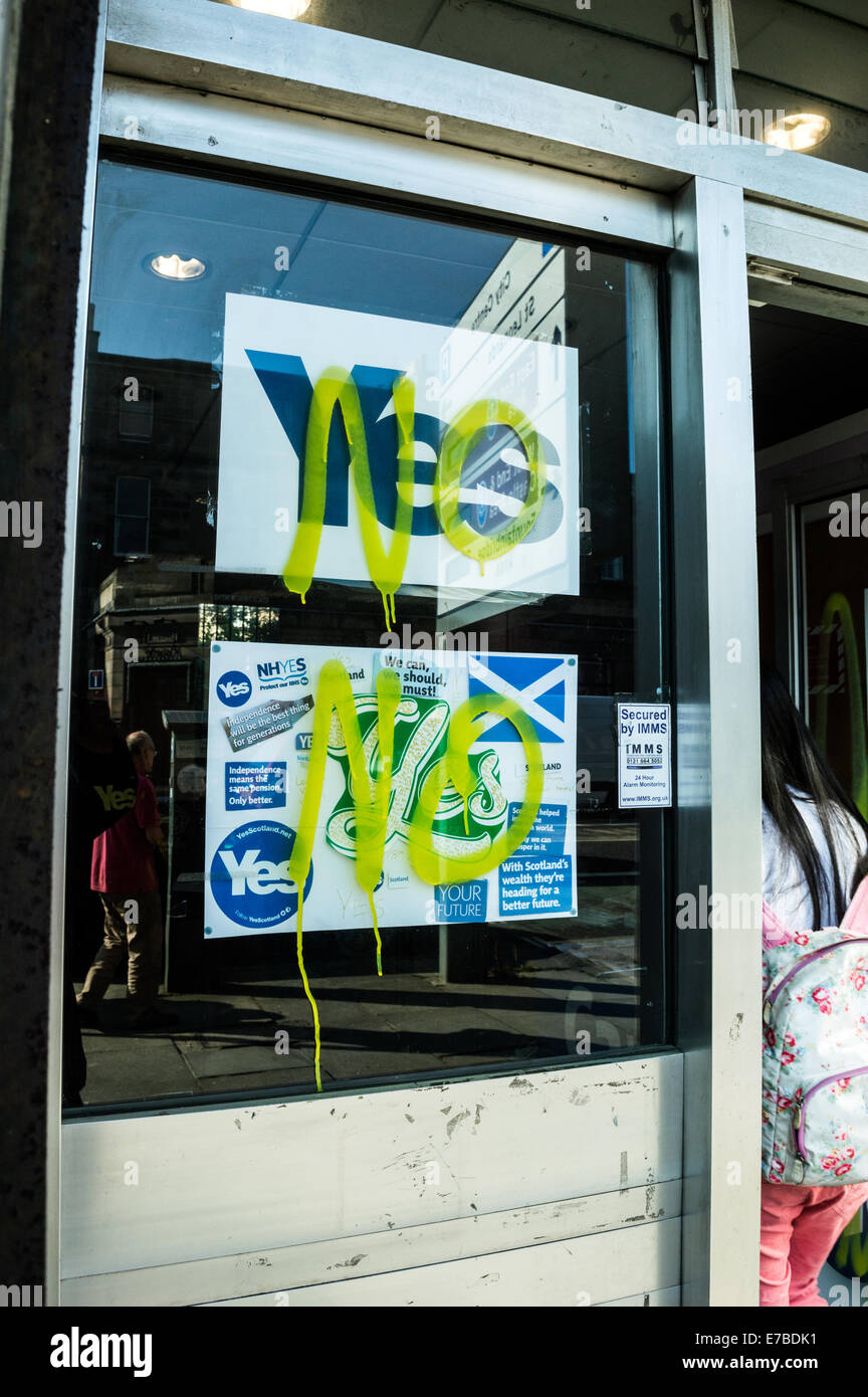 No graffiti sprayed over Yes campaign posters in the Yes Campaign ...