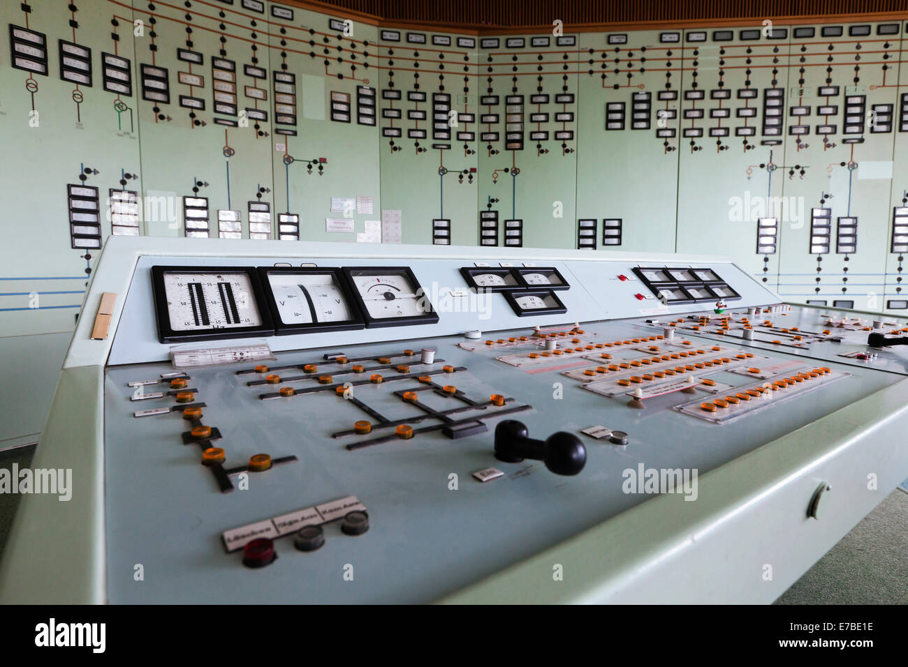 Old disused control room in the Transmission Control Center, TCC, of ...
