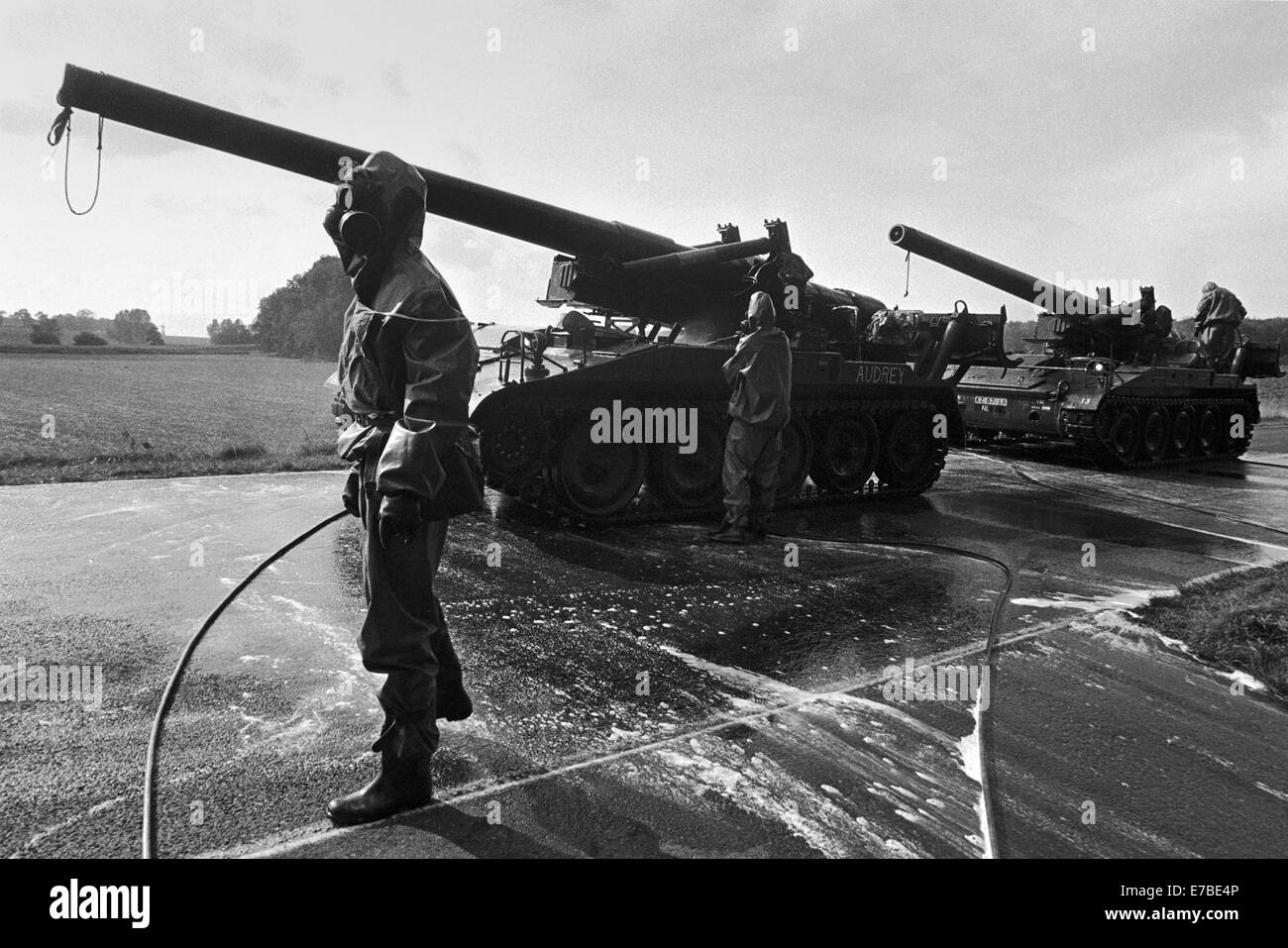 NATO exercises in the Netherlands, soldiers of the Dutch army training ...