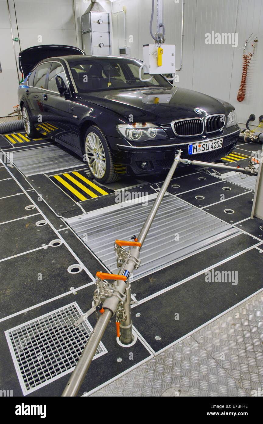 Ispra (Italy), VELA laboratory (Vehicle Emissions Laboratory) for ...