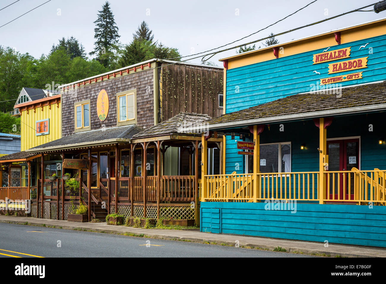 Rustic storefront shops on main hi-res stock photography and images - Alamy
