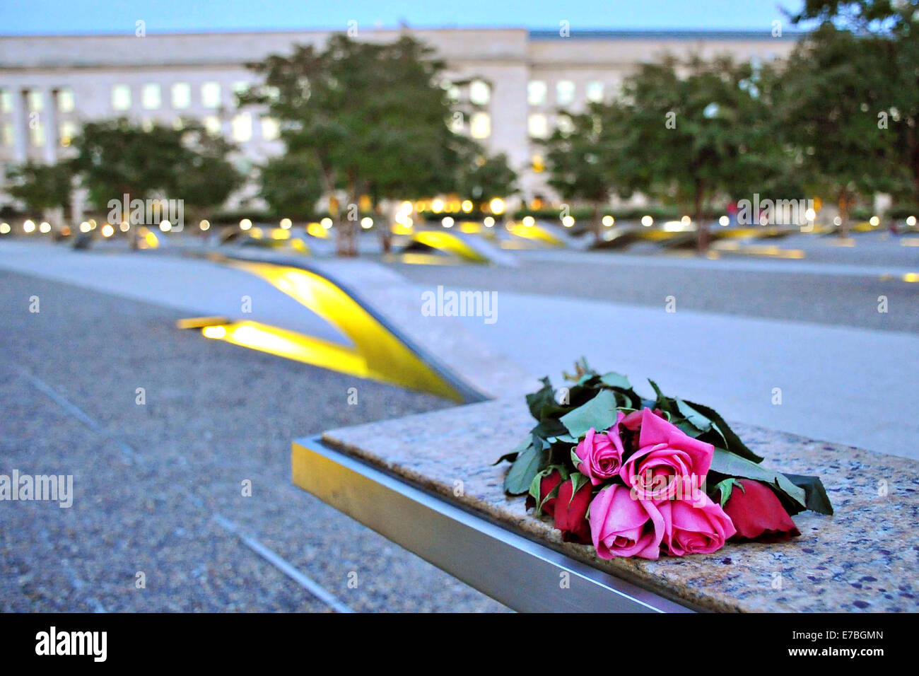 Sunset pentagon hi-res stock photography and images - Alamy