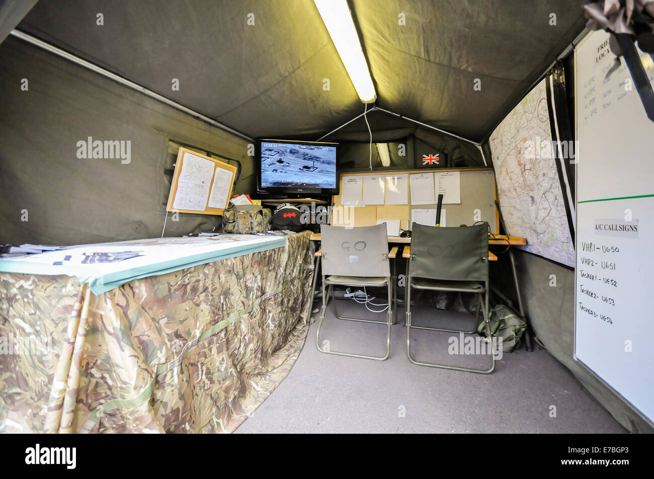 Mobile military command centre, set up on a camouflaged tent Stock ...