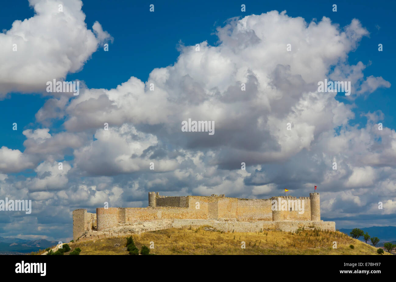 The Castle of Jadraque (Spanish: Castillo de Jadraque) is a castle in ...
