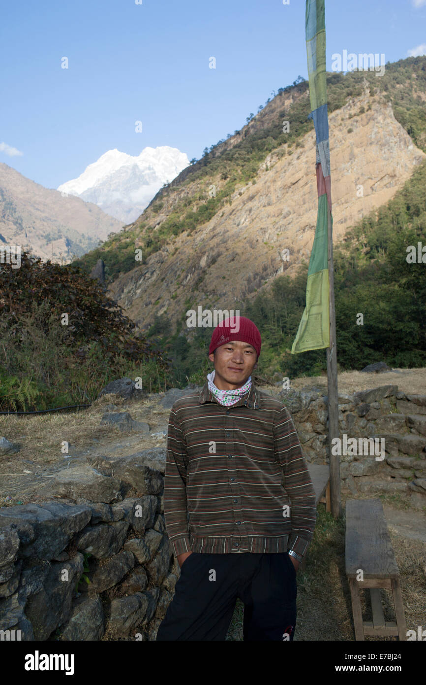 A Sherpa mountain guide in the Rowling Valley, Nepal Stock Photo - Alamy