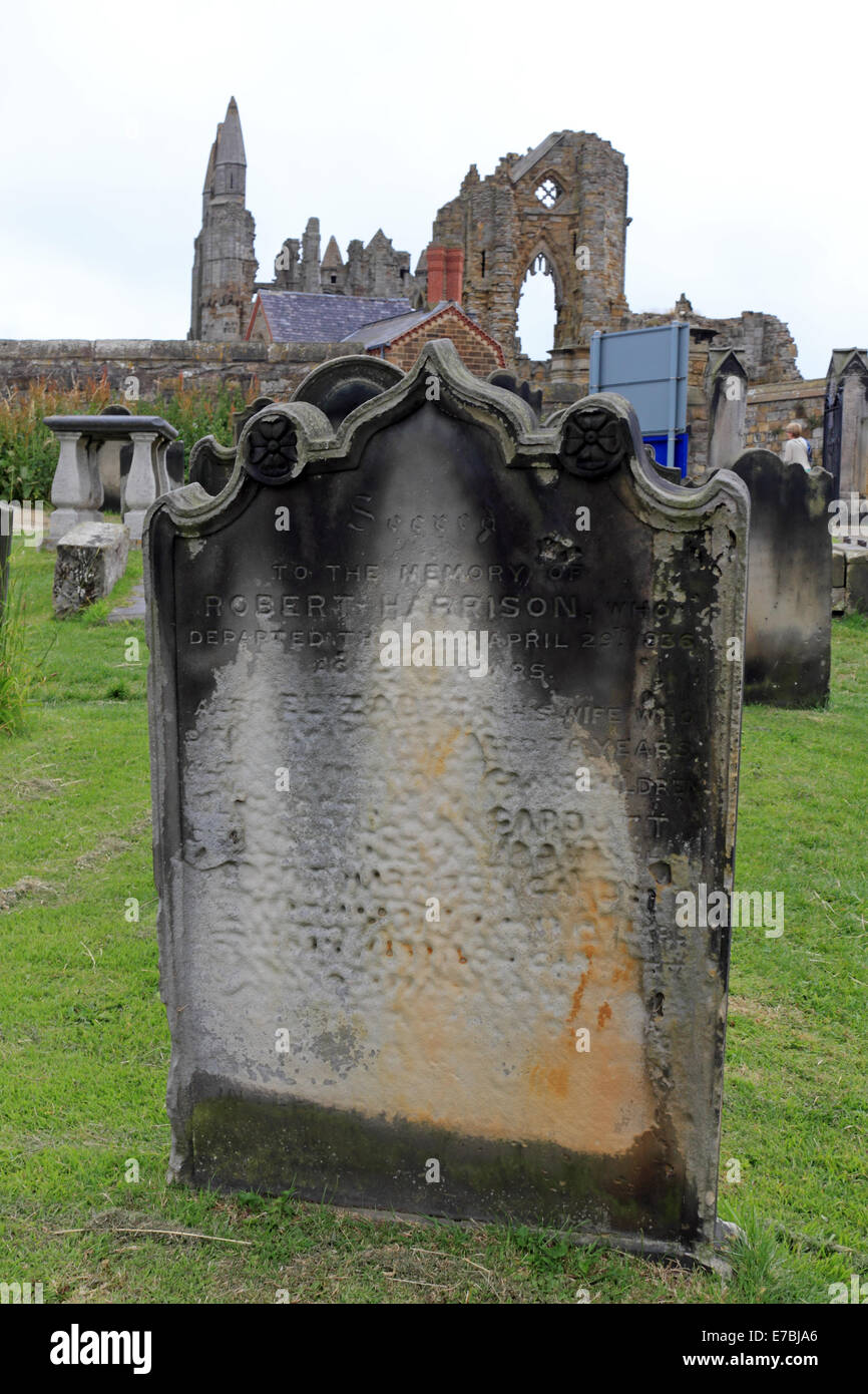 Weathered gravestone hi-res stock photography and images - Alamy
