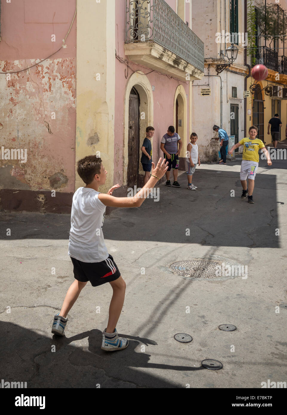 Italian Children Playing