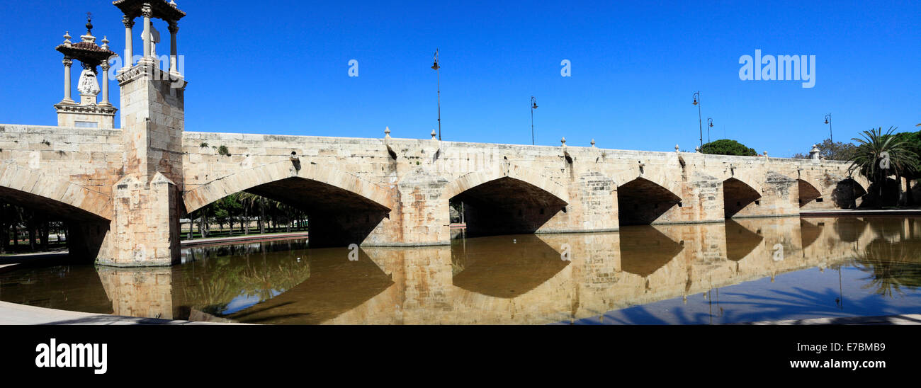 Summer, Puente del Mar bridge, Old bridge (Puente del Mar) over the ...