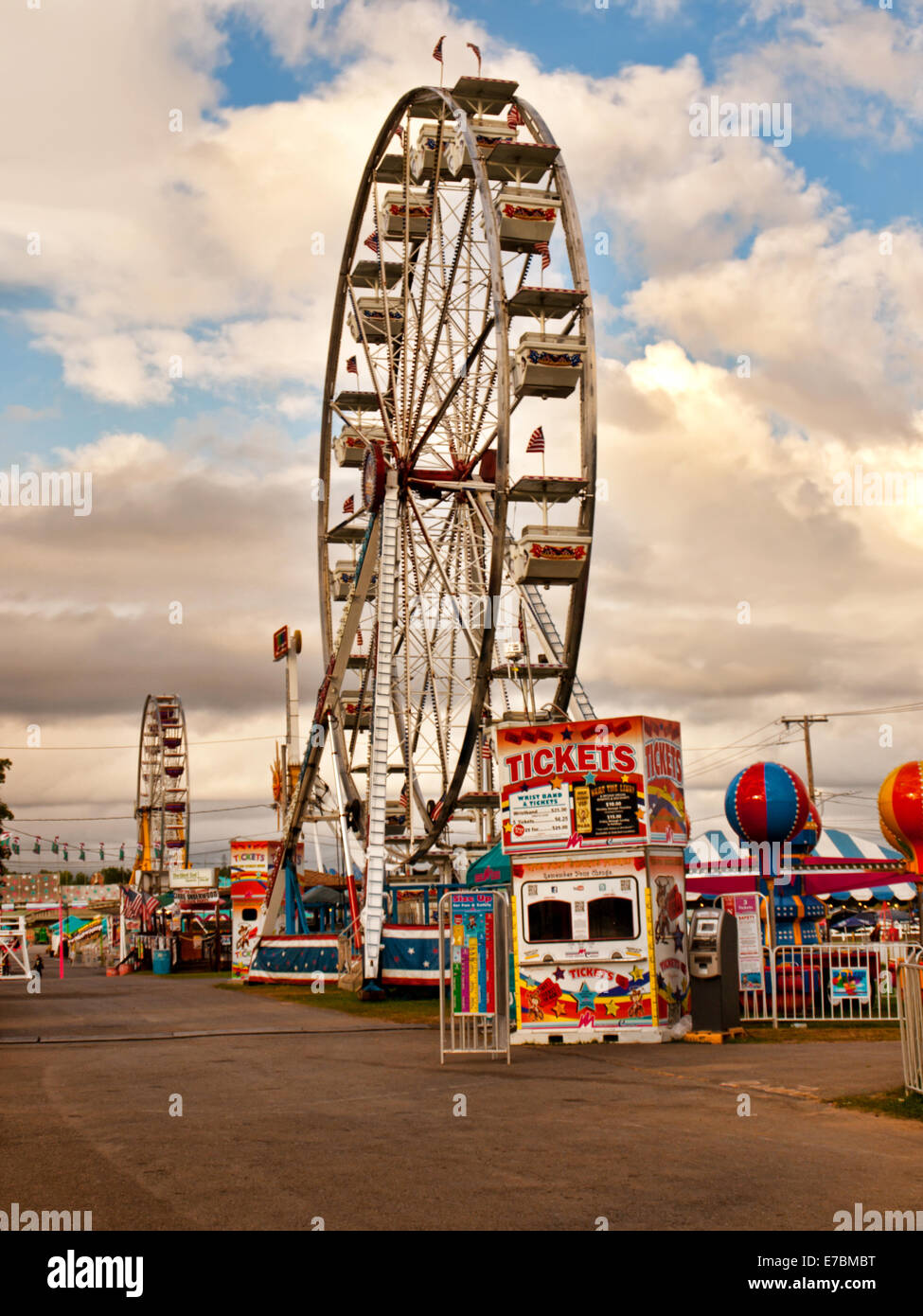 County Fair Midway Wallpaper