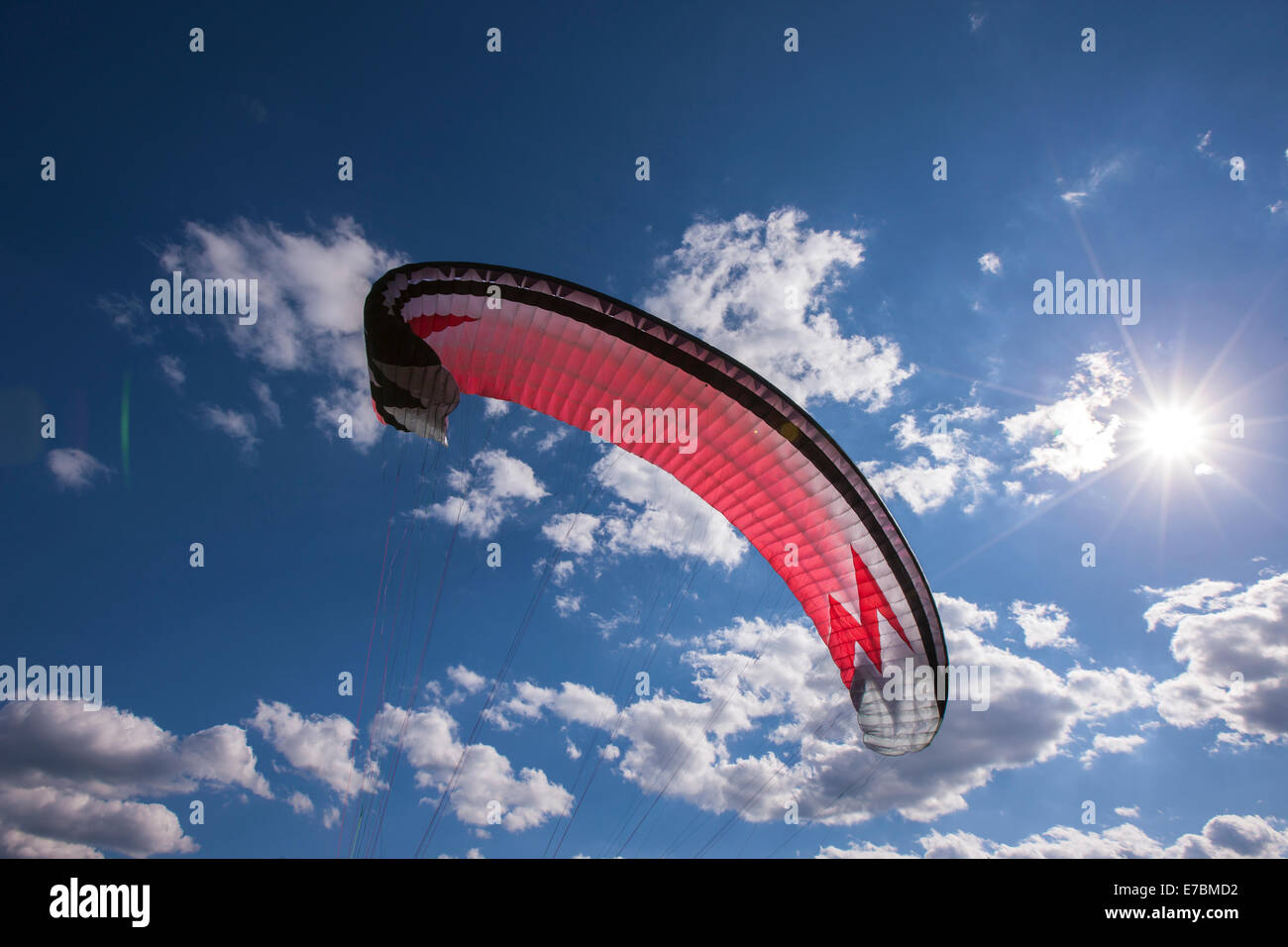 Paraglider with red canopy hi-res stock photography and images - Alamy