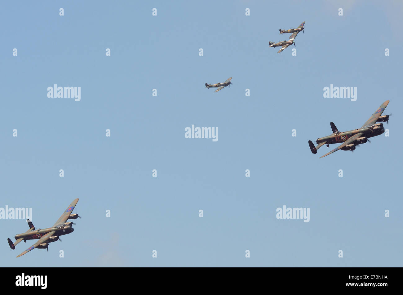 Lancaster and spitfires hi-res stock photography and images - Alamy