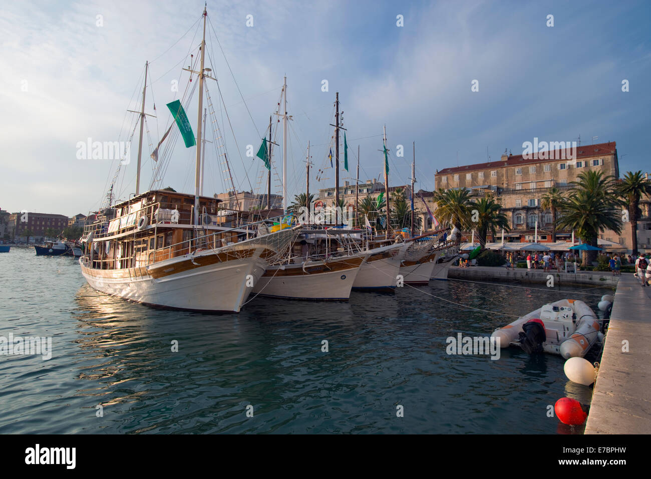 Rivierar hi-res stock photography and images - Alamy