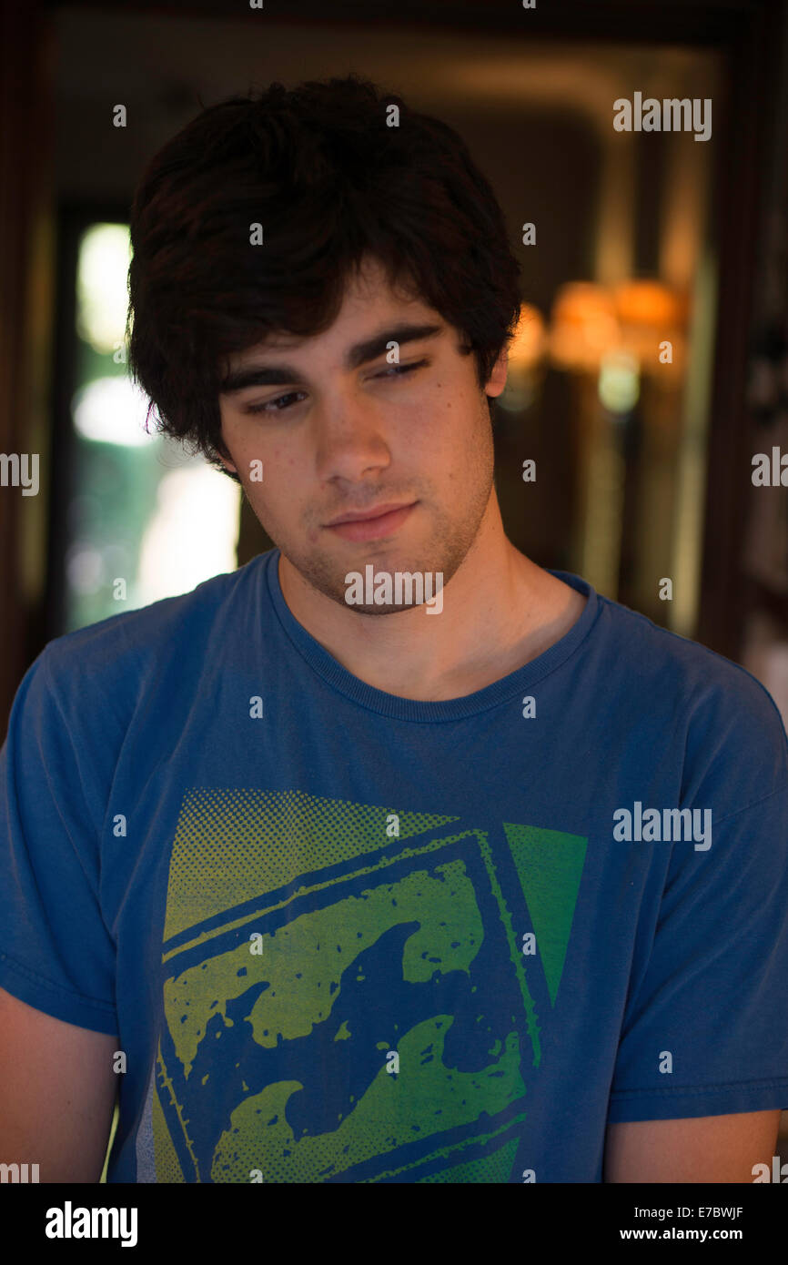 Mischievous look hi-res stock photography and images - Alamy