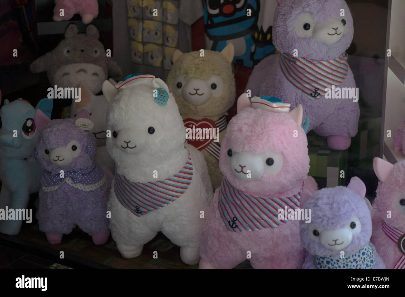 Alpacasso Wallpaper