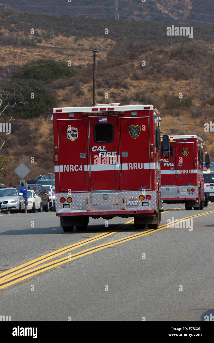 Firefighters battled a brush fire Friday morning in Orange County's ...