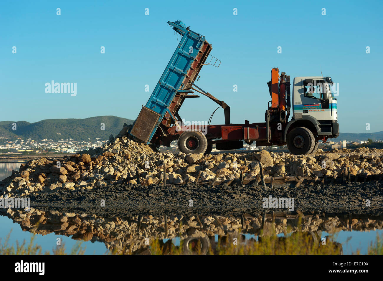 Dump truck park hi-res stock photography and images - Alamy