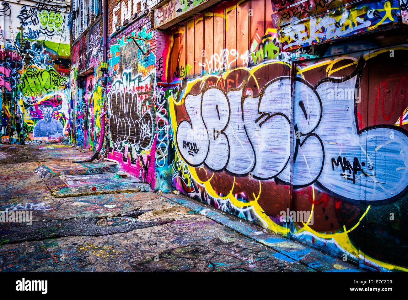 Colorful designs in Graffiti Alley, Baltimore, Maryland Stock Photo - Alamy
