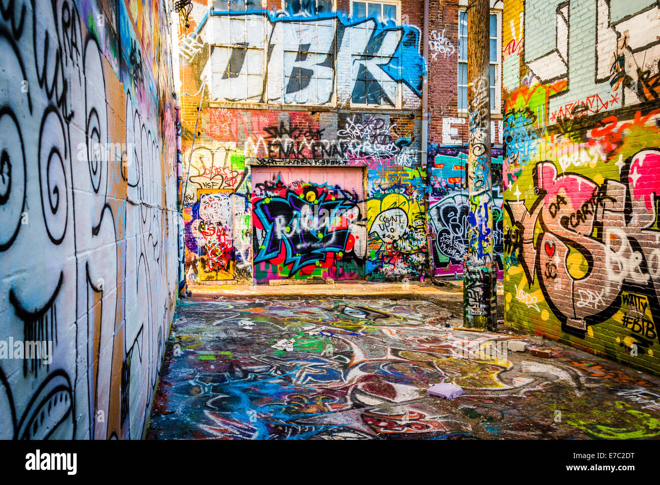 Colorful designs in Graffiti Alley, Baltimore, Maryland Stock Photo - Alamy