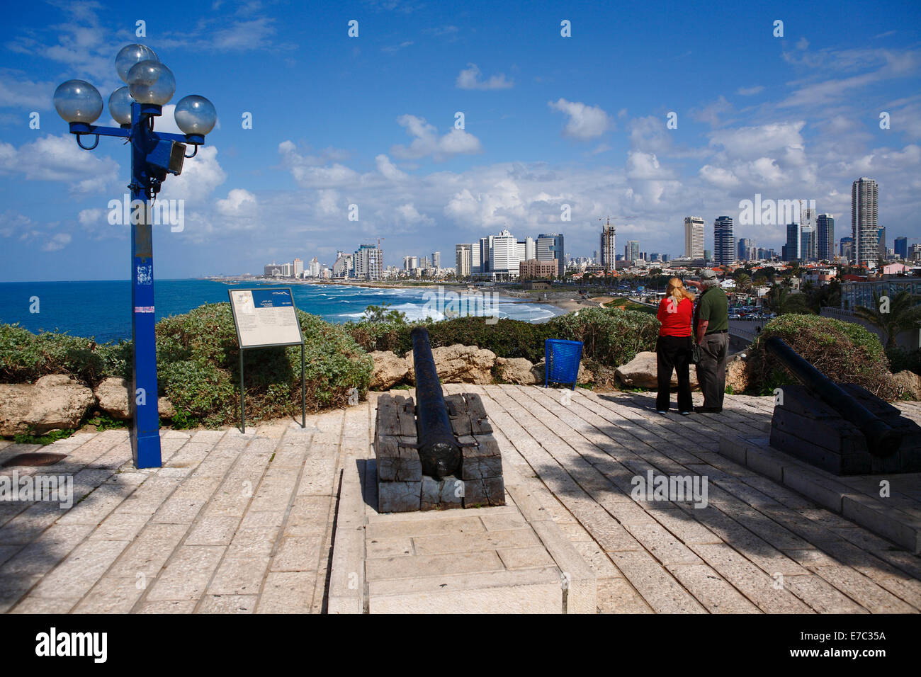 Downtown tel aviv hi-res stock photography and images - Alamy