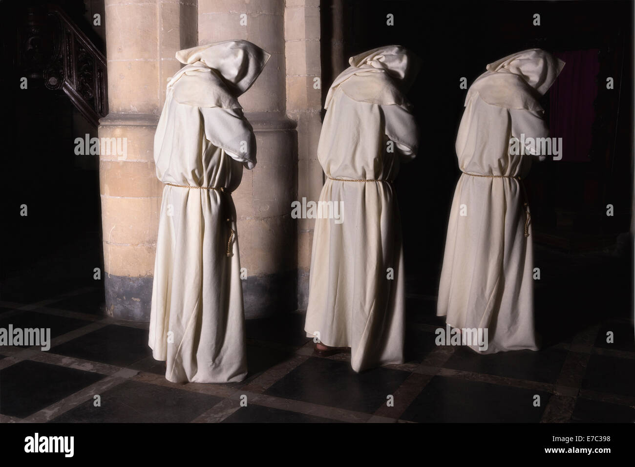 Hooded monk hi-res stock photography and images - Alamy