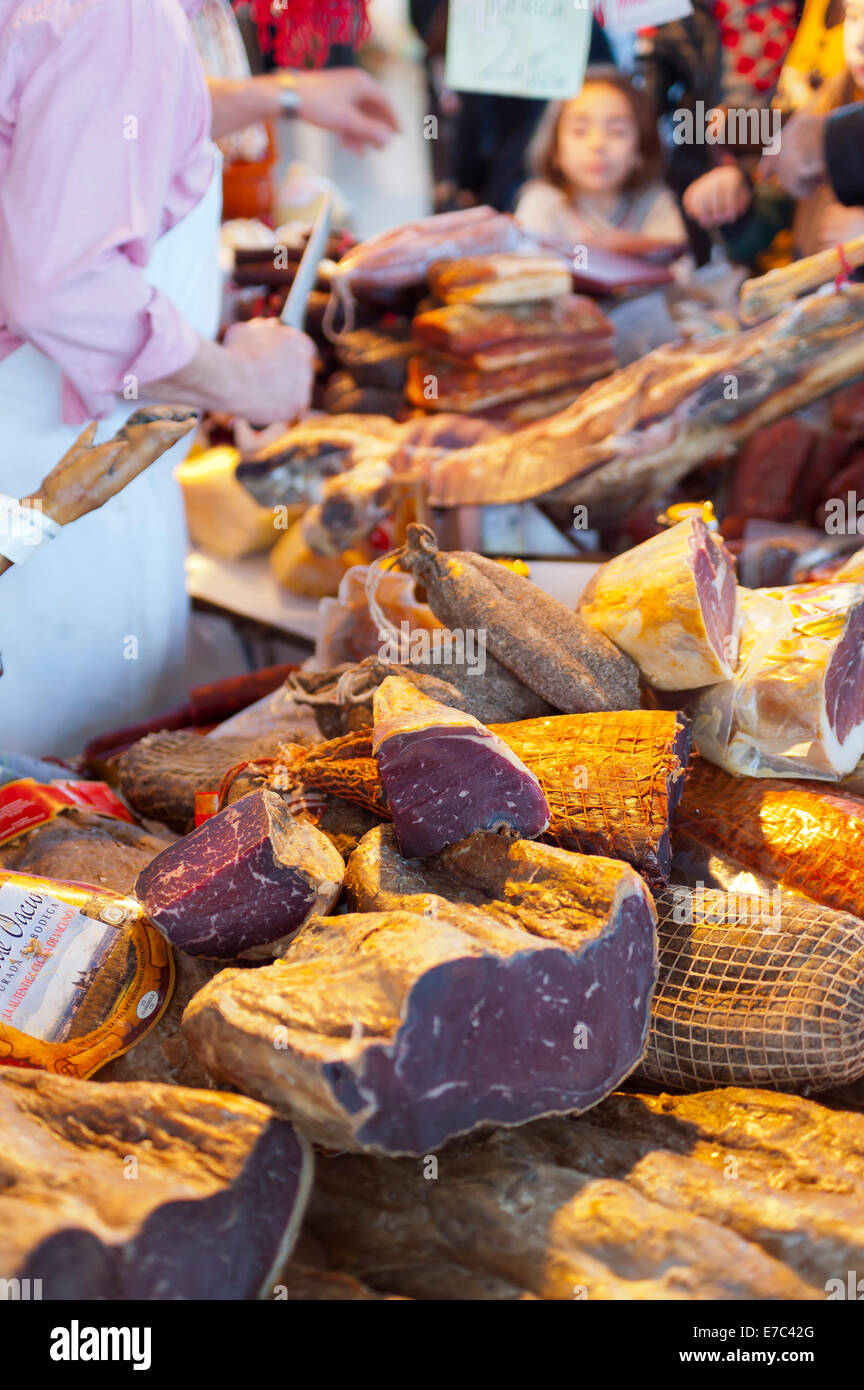 Meat isle hi-res stock photography and images - Alamy