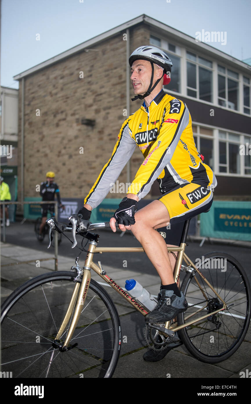 Graeme obree cycling hi-res stock photography and images - Alamy
