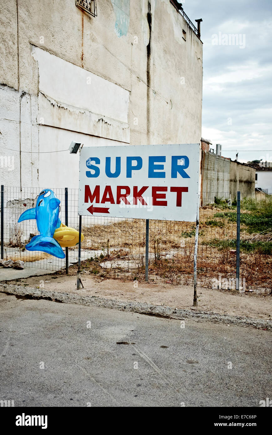 Super Market Sign Stock Photo - Alamy