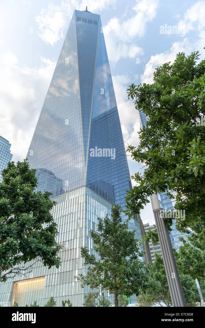 One world trade center view hi-res stock photography and images - Alamy