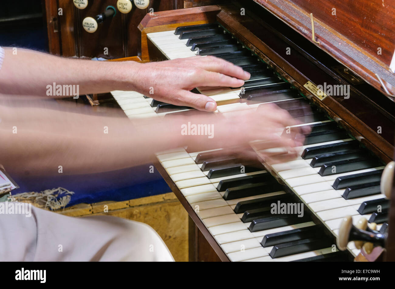 A church organist playing the organ Stock Photo - Alamy
