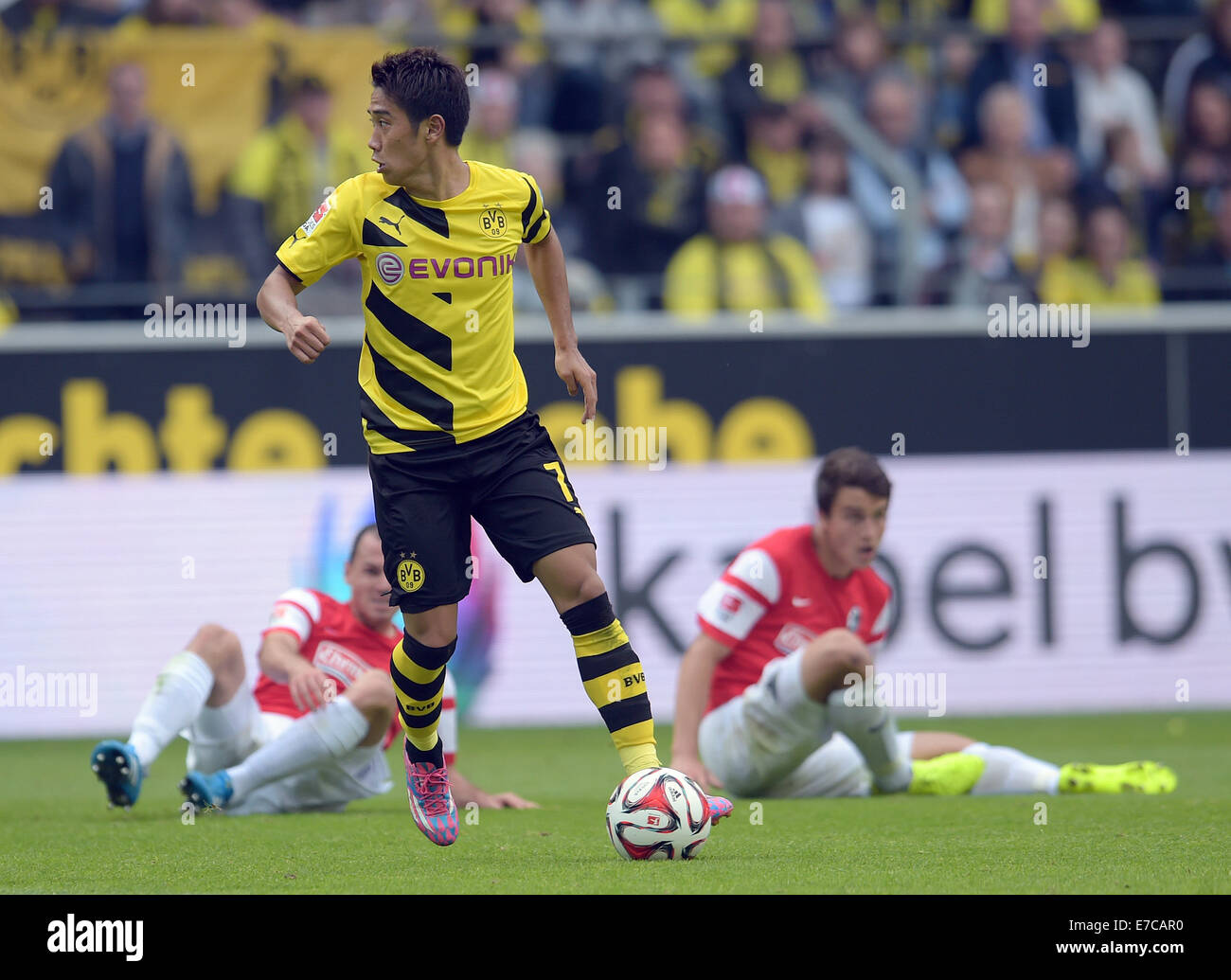 Dortmund, Germany. 13th Sep, 2014. Dormtund's Shinji Kagawa plays the ...