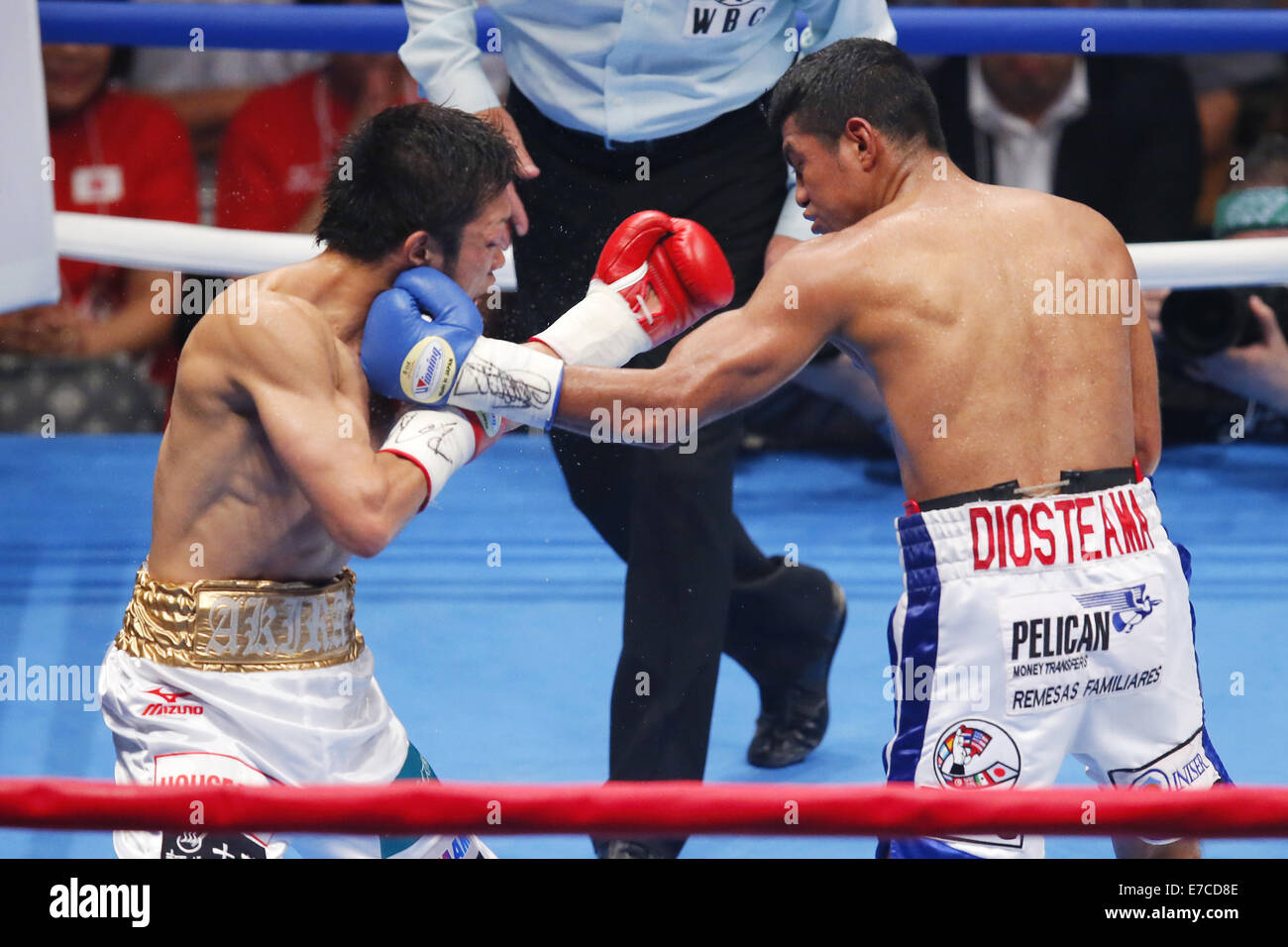 Yoyogi 2nd Gymnasium, Tokyo, Japan. 5th Sep, 2014. (L-R) Akira Yaegashi ...
