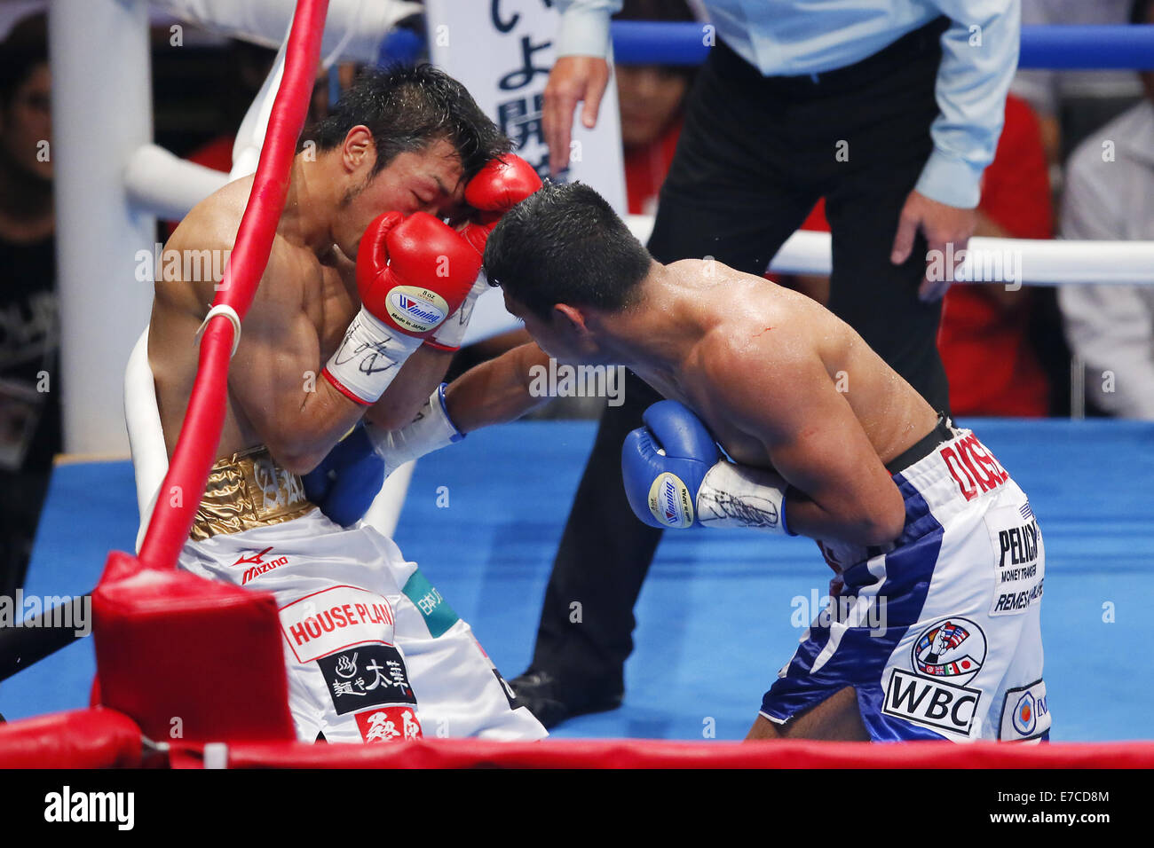 Yoyogi 2nd Gymnasium, Tokyo, Japan. 5th Sep, 2014. (L-R) Akira Yaegashi ...