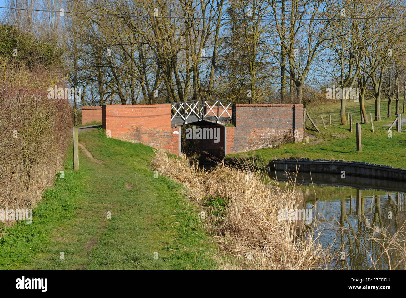 Split Bridges on the Stratford upon Avon Canal near Wooton Wawen ...