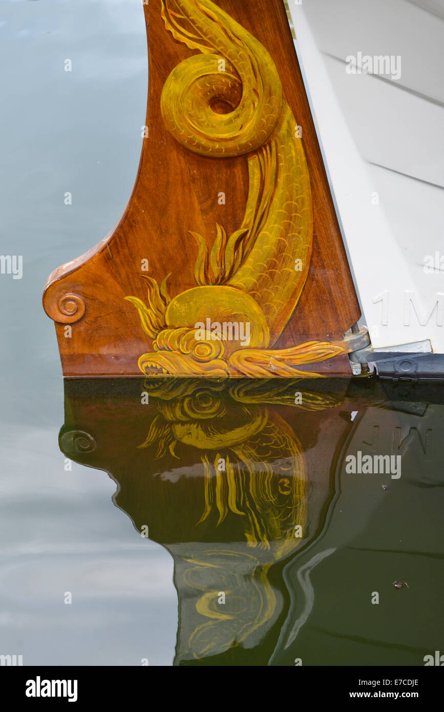 Barge rudder hi-res stock photography and images - Alamy
