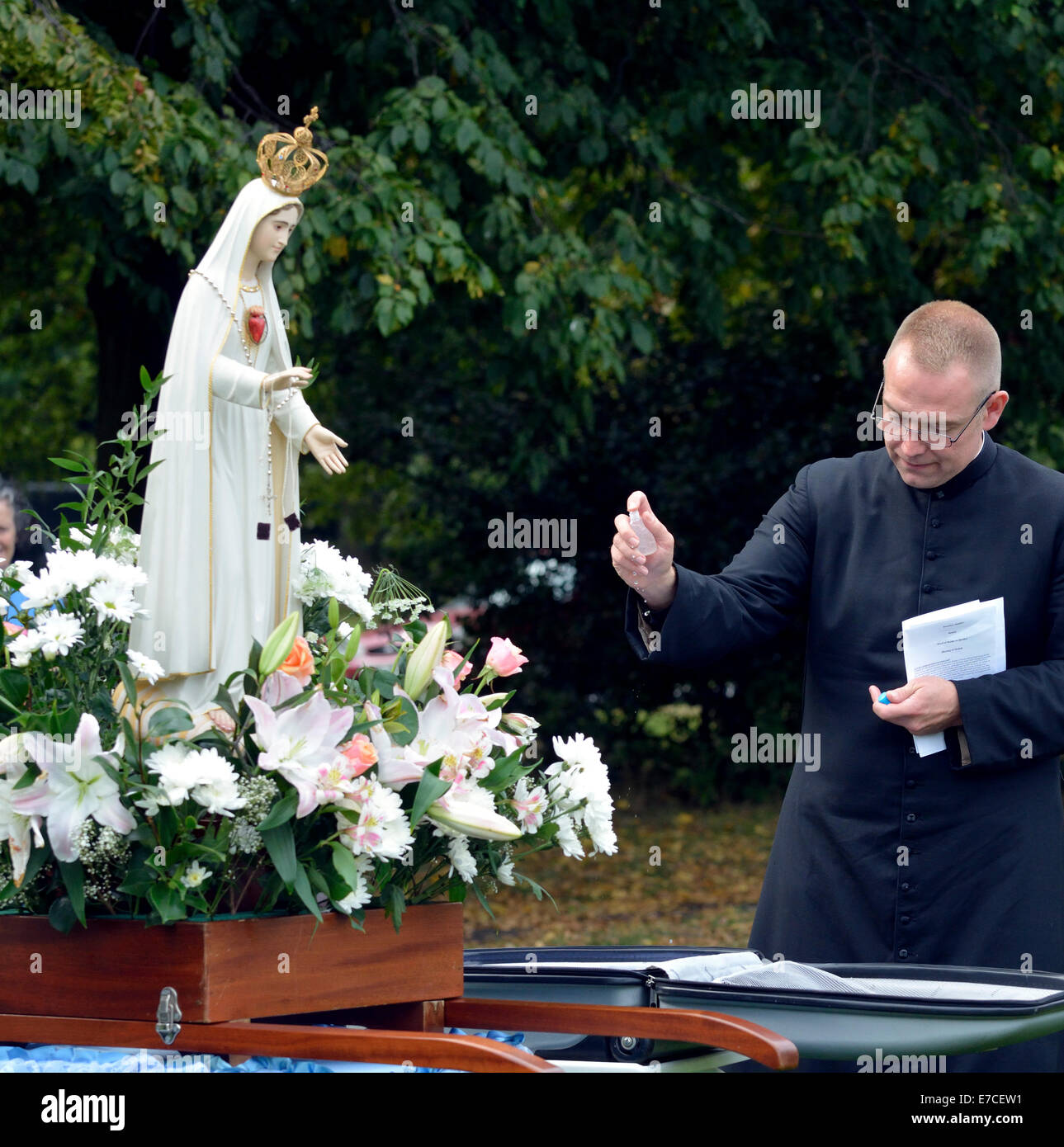 Fallowfield, Manchester, UK 13th September 2014 Fr Simon Stamp, a young ...