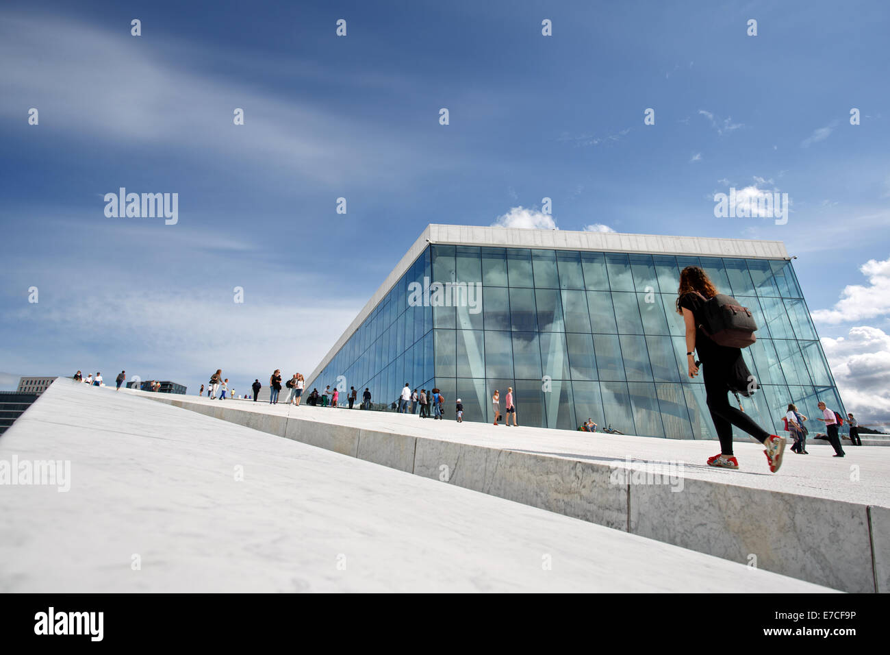 Norway opera house oslo hi-res stock photography and images - Alamy
