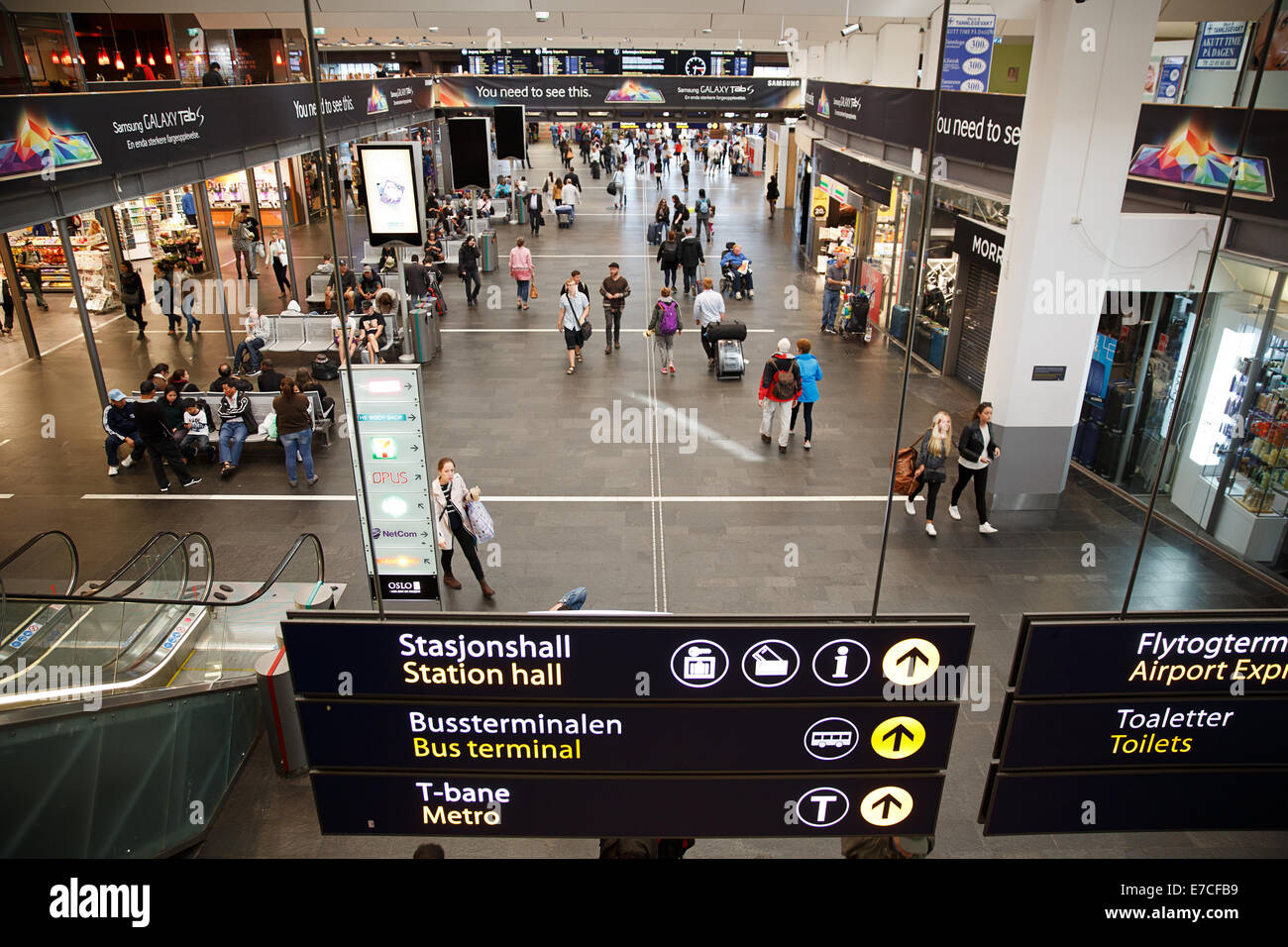 Oslo central station Stock Photo - Alamy