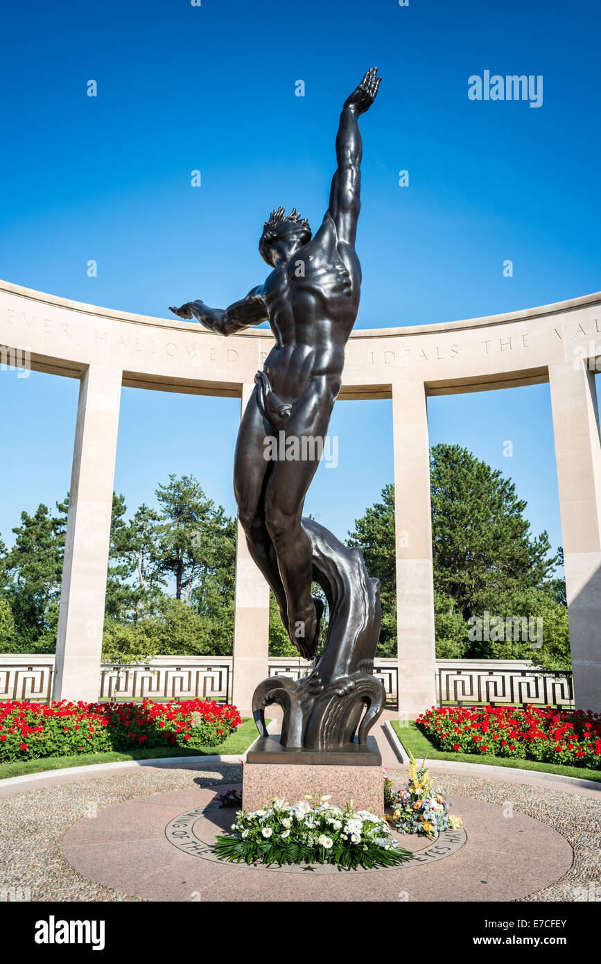 Normandy american cemetery aerial hi-res stock photography and images ...