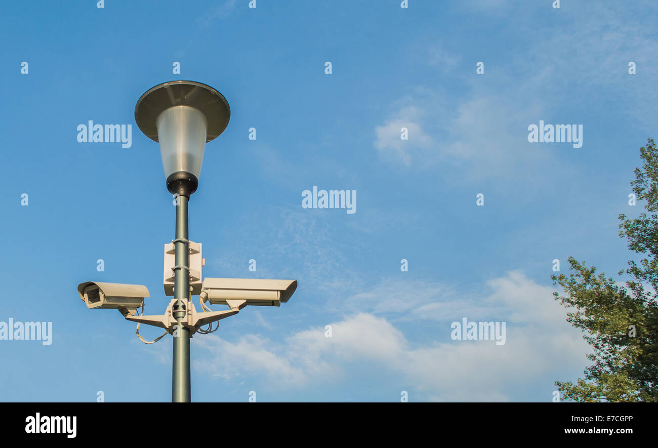 Safety vector cctv camera icon hi-res stock photography and images - Alamy