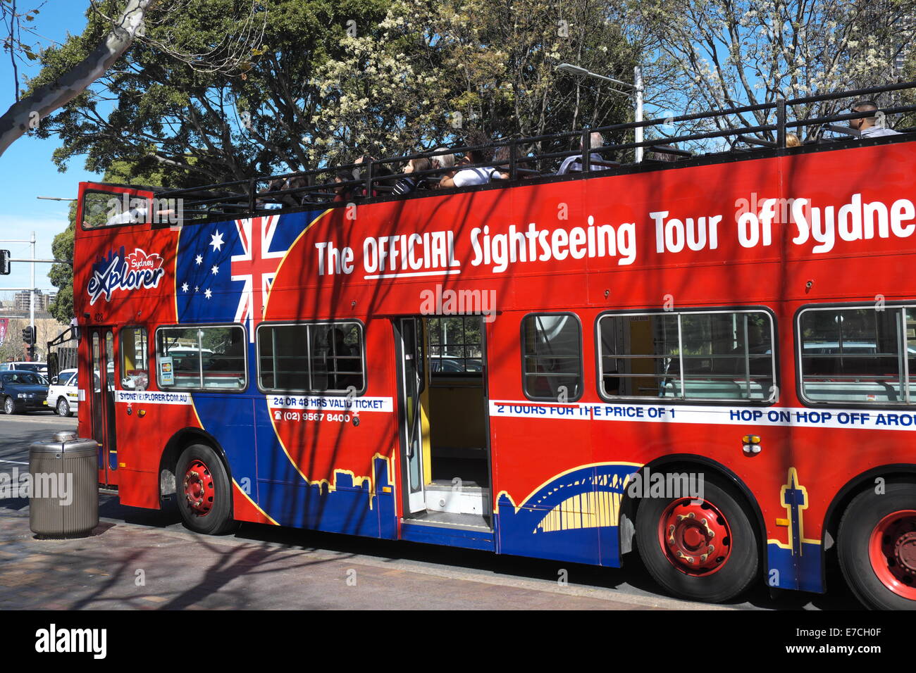 Sydney explorer sightseeing bus popular with visitors to Sydney, here ...