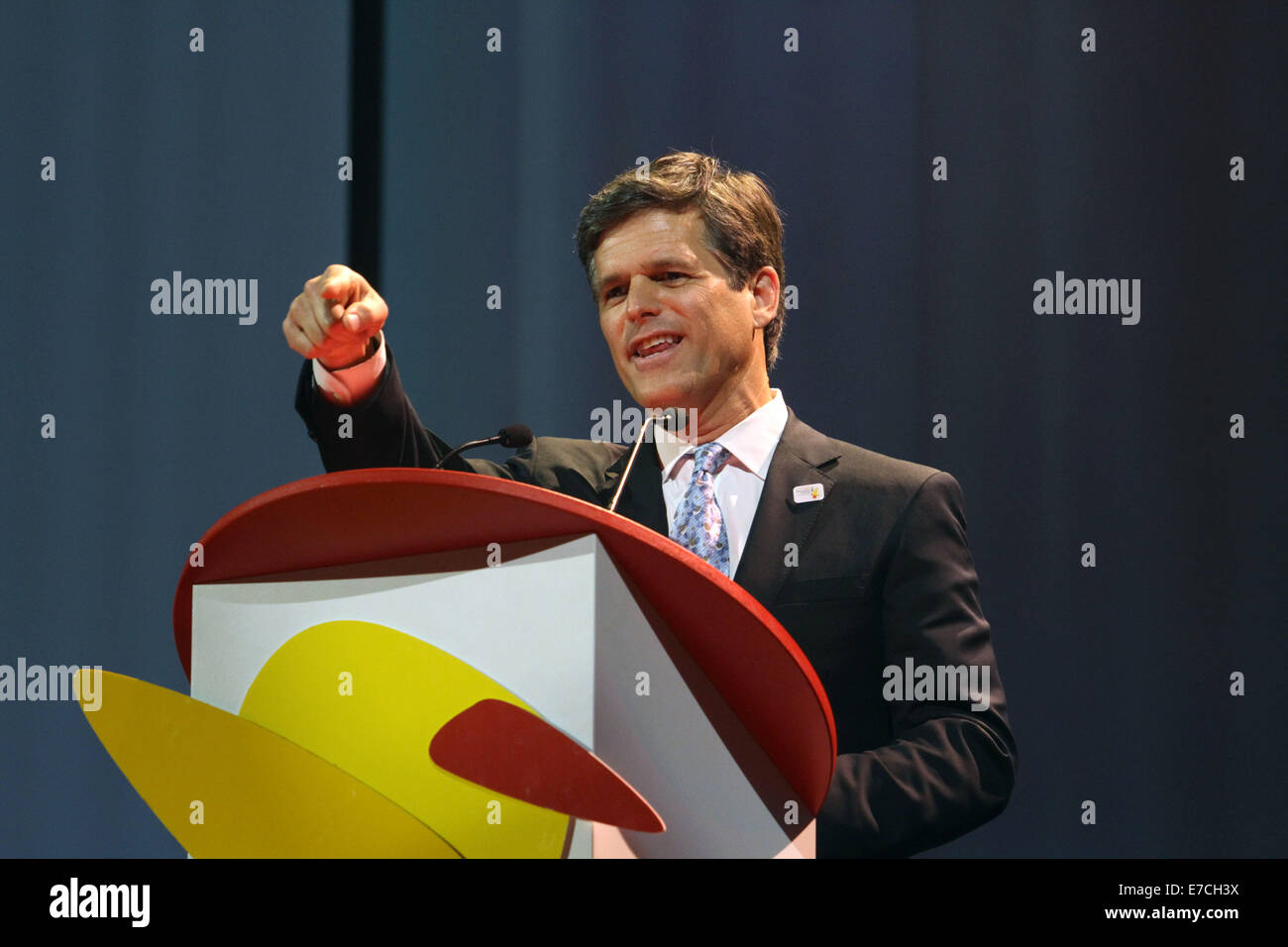 Timothy shriver hi-res stock photography and images - Alamy
